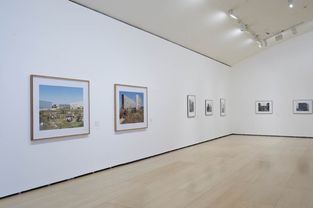 El espejo invertido | Exposición | MACBA Museo de Arte Contemporáneo de ...