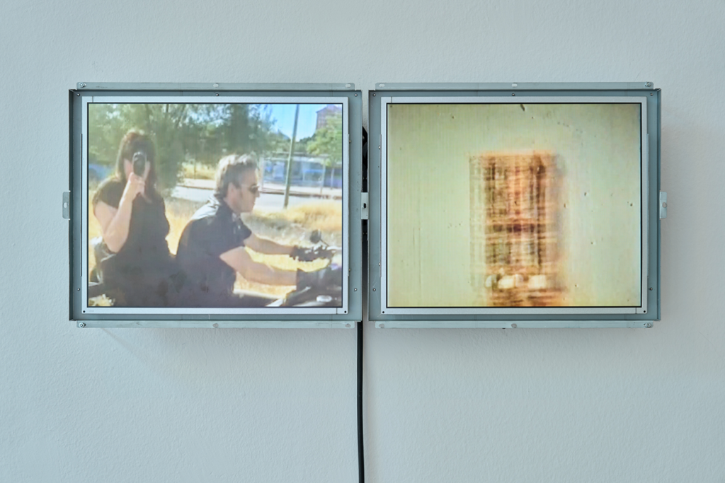 Anna Moreno reflects at MACBA on the limits of utopian architecture ...